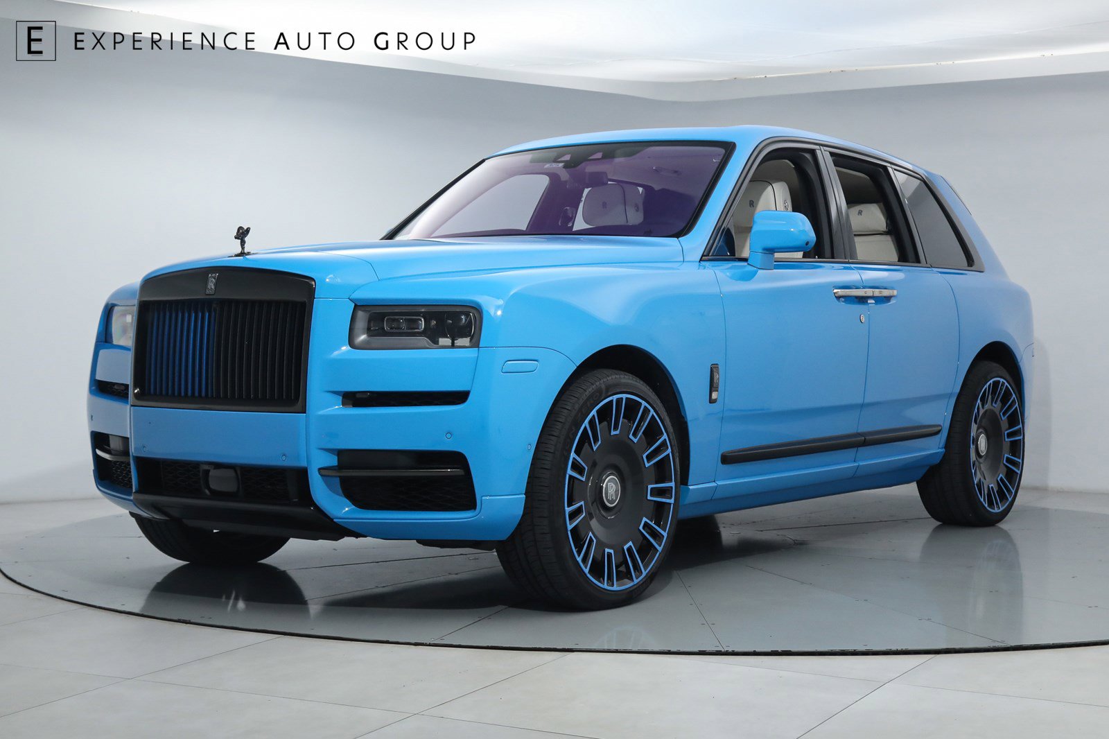 RARE Galileo Blue Rolls-Royce Cullinan Black Badge | Supercar Report