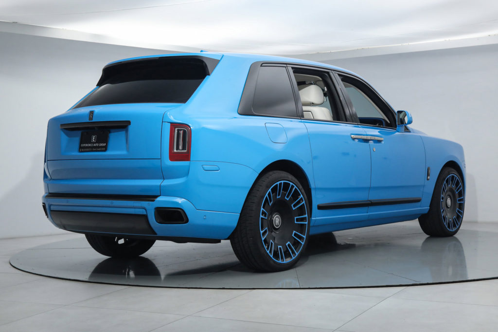 RARE Galileo Blue Rolls-Royce Cullinan Black Badge | Supercar Report